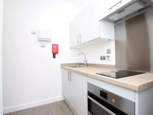 Sublet: 3 Months St Pauls, Next to Cabot Circus