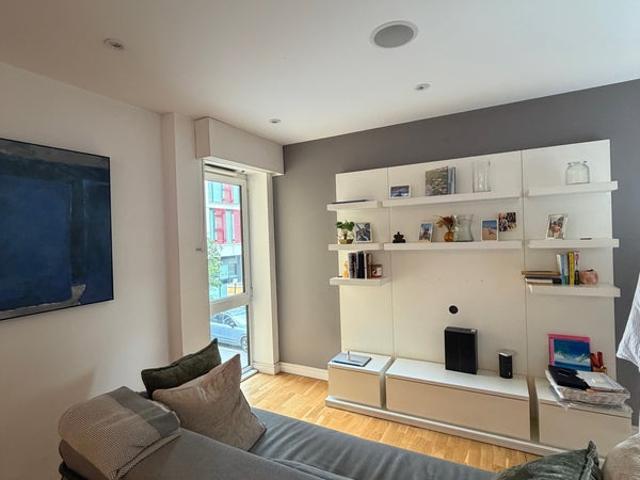 SUBLET One Bed Flat in Wandsworth Town