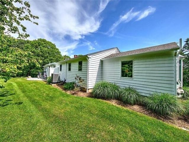 Succotash Rd, South Kingstown, Home For Sale