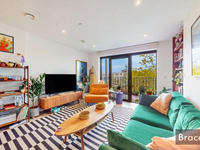Sudbourne Road, London SW2 1 bed apartment to rent £2,200 pcm £508 pw