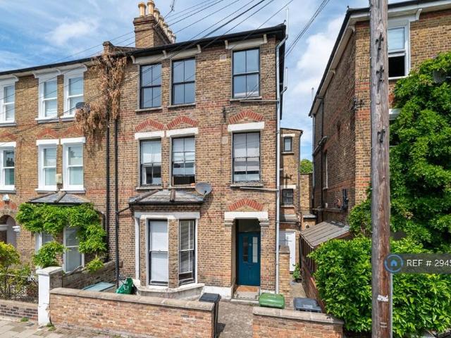 Sudbourne Road, London, SW2 1 bed flat to rent £2,200 pcm £508 pw