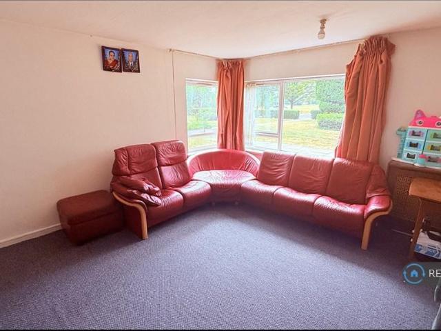 Sudbury Avenue, London, HA0 2 bed flat to rent £1,999 pcm £461 pw