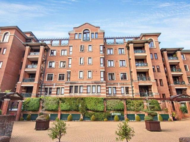Sudbury Hill, Sudbury HA1, 2 bed flat to rent, £1,900 pcm | PrimeLocation