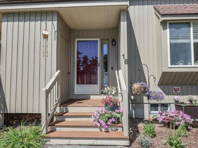 Suffolk Ct Unit,bedford, Home For Sale