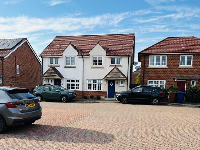 Suffolk Court, Chorley PR7, 3 bed semi detached house to rent, £1,295 pcm | PrimeLocation