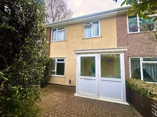 Suffolk Drive, Eastleigh SO53, 3 bed end terrace house to rent, £1,400 pcm | PrimeLocation