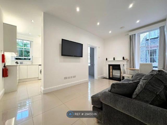 Suffolk House, London SW2, 3 bed flat to rent, £3,200 pcm | PrimeLocation