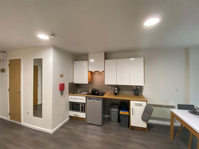 Suffolk Road, Sheffield S2, Studio to rent, £732 pcm | PrimeLocation