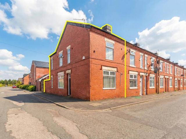 Suffolk Street, Langworthy, Salford 4 bed end of terrace house to rent £2,600 pcm £600 pw