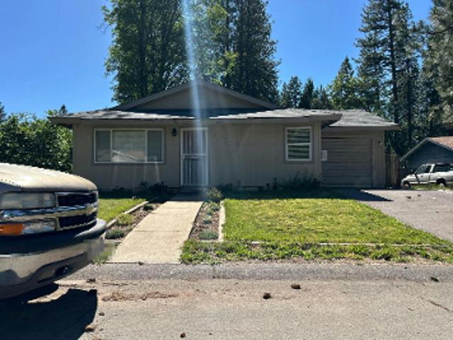 Sugar Pine St