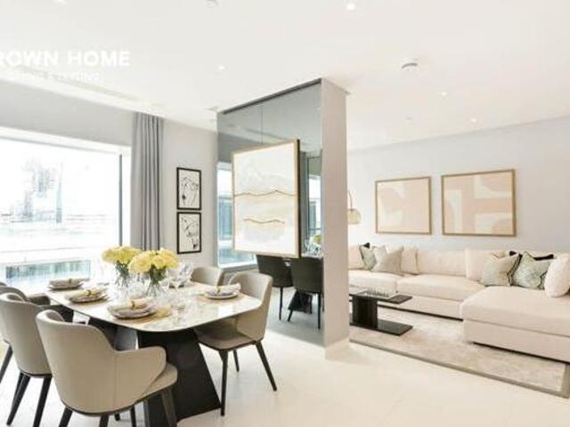Sugar Quay, Water Lane, 2 Bedroom Apartment