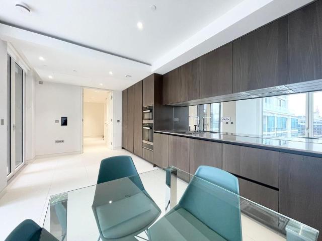 Sugar Quay, 1 Water Lane, London EC3R, 2 bed flat to rent, £5,200 pcm | PrimeLocation