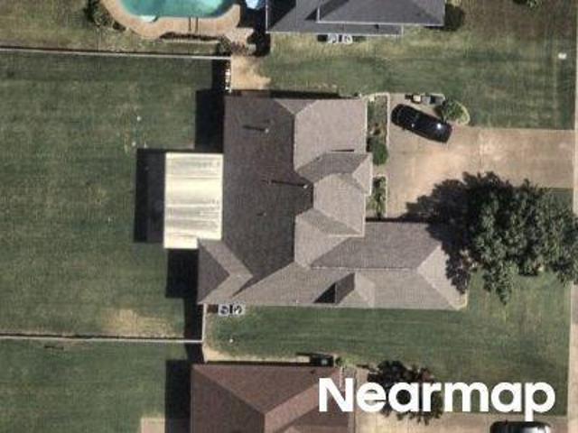 Sugarcrest Ln