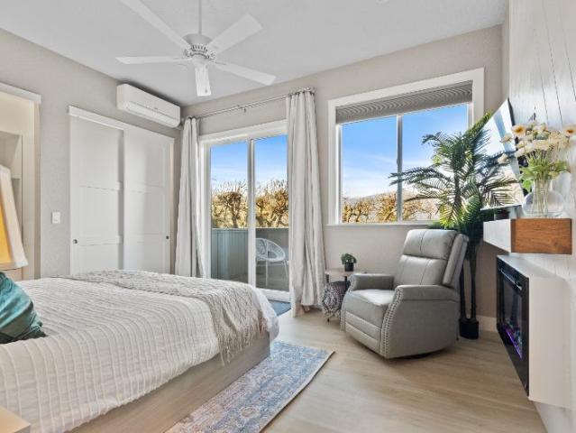 Suite with private balcony