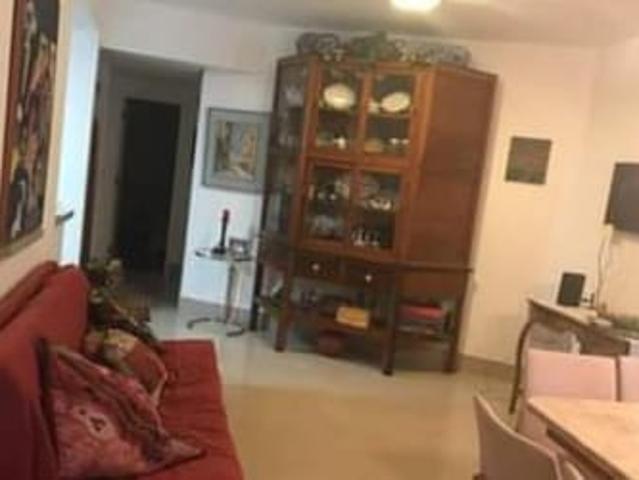 Suite grande na av. Silva Lobo, próxima Newton Paiva
