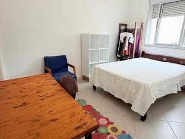 Suíte Individual Feminina | Ambiente Familiar | Sem Caução