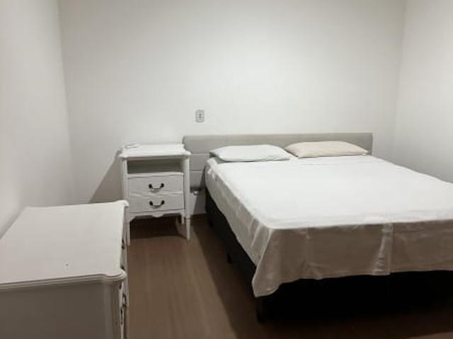 Suíte mobiliada com despesas inclusas