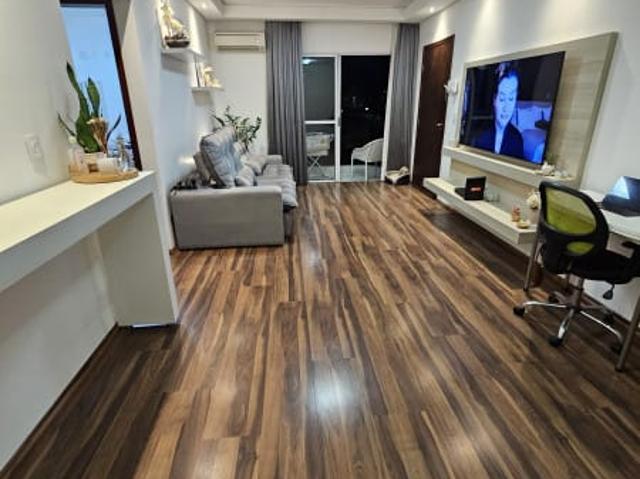 Suíte privativa em apartamento mobiliado