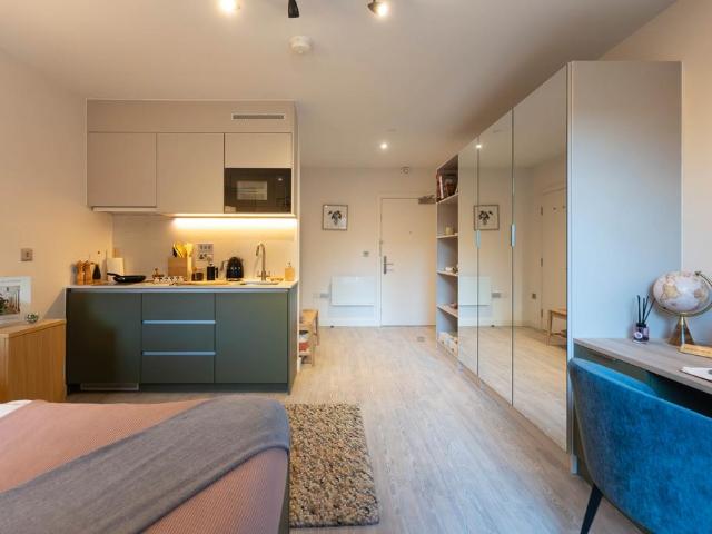 Suite Studio at The Rex, Flat 1, 1a. Studio to rent £2,098 pcm £484 pw