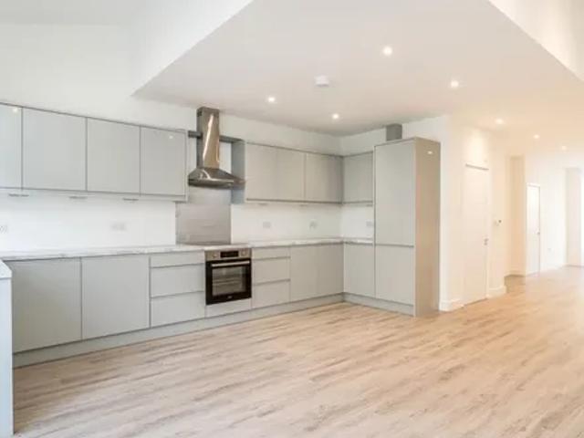 Sulina Road, London, SW2 4EJ, United Kingdom | 4 bed duplex for rent #165467314 | Rentberry