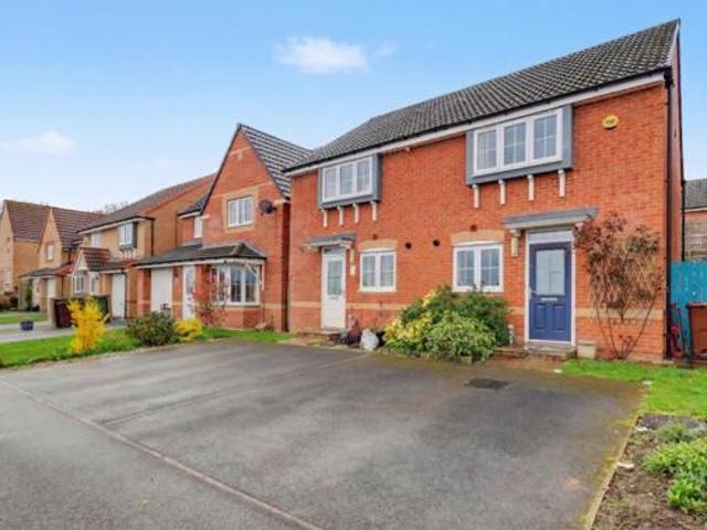 Sullivan Avenue, Wakefield, 3 Bedroom Semi detached