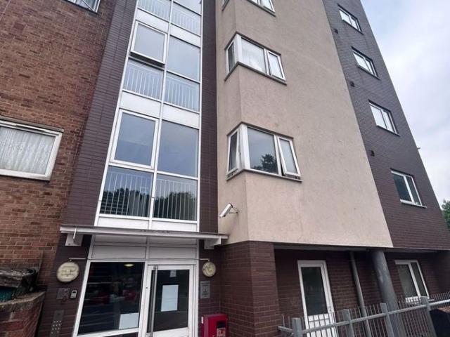 Sullivan Court, 2 Eric Street, London E3, 1 bed flat to rent, £1,850 pcm | PrimeLocation