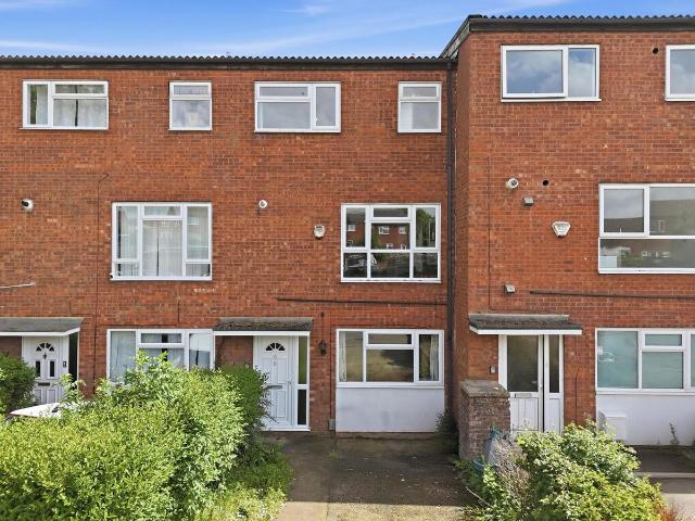 Sullivan Close, Colchester CO4, Room to rent, £600 pcm | PrimeLocation