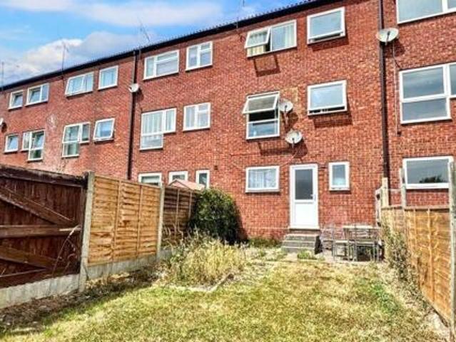 Sullivan Close, Colchester, 5 Bedroom Terraced