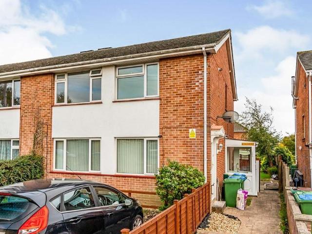 Sullivan Road, Southampton SO19 2 bed maisonette to rent £1,150 pcm £265 pw