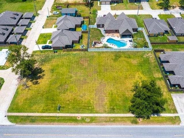 Sulphur Ave NE, Westlake, LA