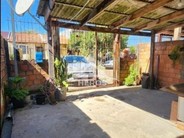 Super barbada de Casa estilo sobrado com 2 dormitórios no Bairro Hípica