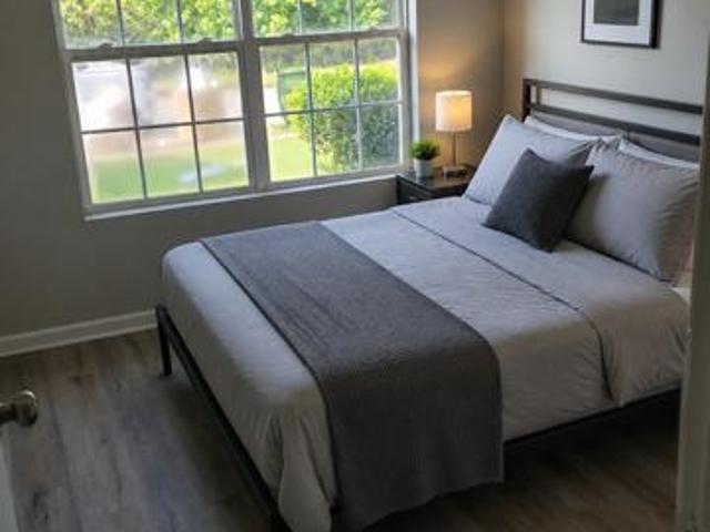 Super Comfy Monroe Home with Top Rated Host