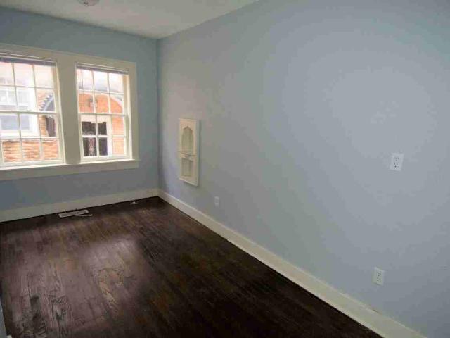 SUPER CUTE HISTORICAL PROPERTY! AFFORDABLE AND COZY 1 Bedroom Apartment for Rent at 437 Nw 26th St, Oklahoma City, OK 73103