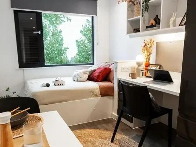 Super Elite Studio Accessible