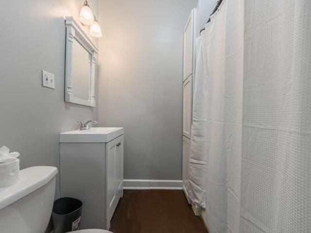 SUPER HOST HOME! All Inclusive Spacious rooms!