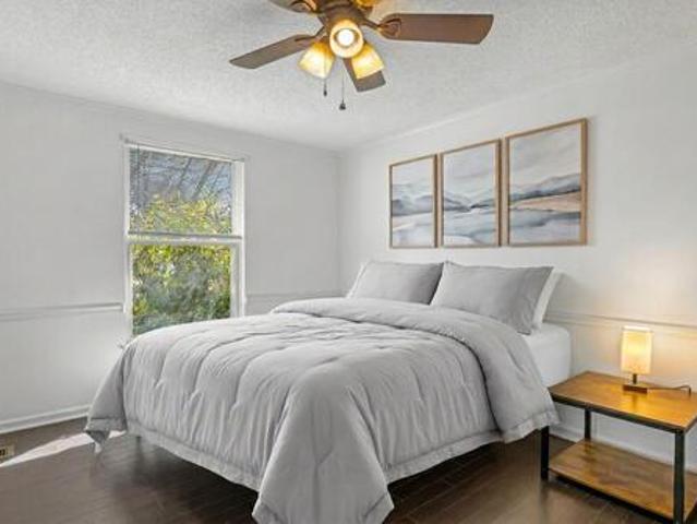 Super Host | Updated & Cozy Shared Home in Charlotte | Furnished, Secure & Spacious | Free Wi Fi, Monthly Cleanings, Transit Nearby