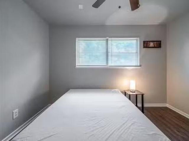 Super Host Updated Houston Home Near Space Center & Museum Dis.