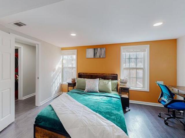 Super PadSplit Host! Gorgeous & Spacious Loganville House Great Location with Amazing Amenities