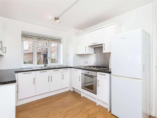 Superb one bedroom ground floor flat with off street parking