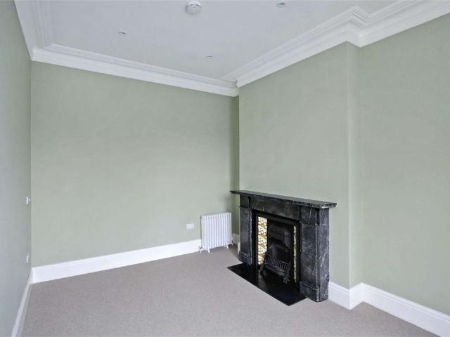 Superb two double bedroom hall floor flat, close to Whiteladies Road