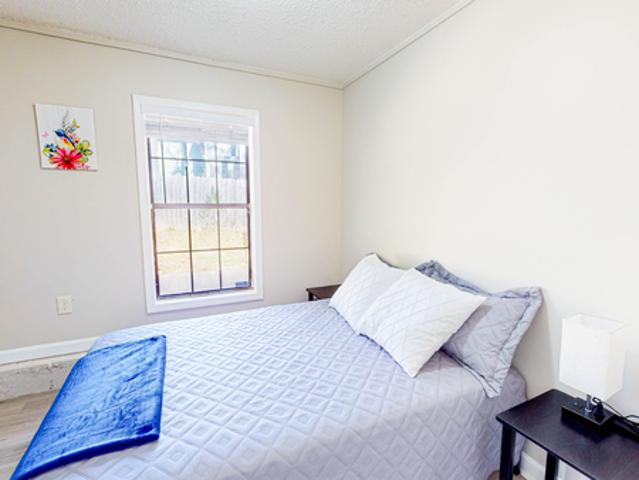 SuperHost Comfortable & Renovated Lithonia Home Close to Atlanta
