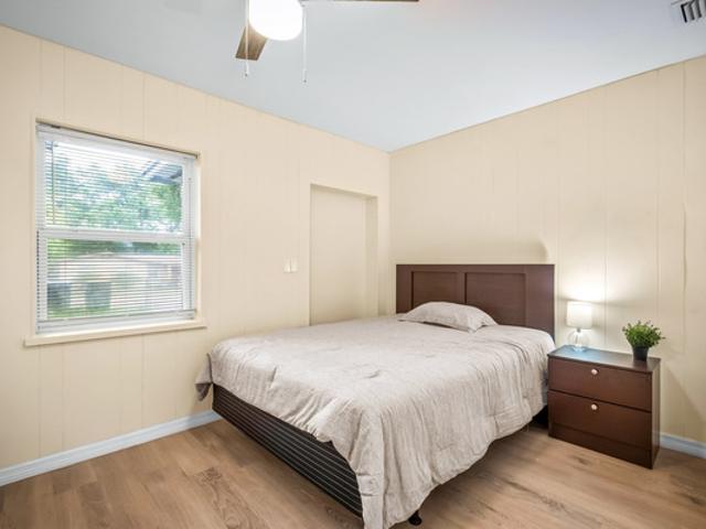 SUPERHOST East Jacksonville House Newly renovated & Near St Johns Shopping Plaza