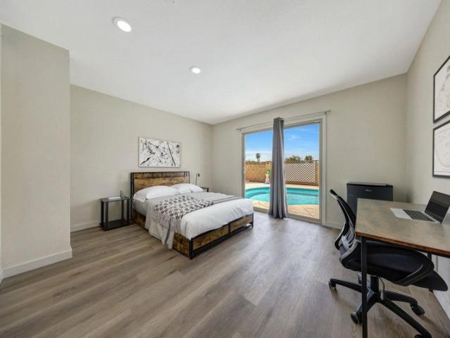 SUPERHOST HUGE POOL Home Remodeled With 5 Bathroom