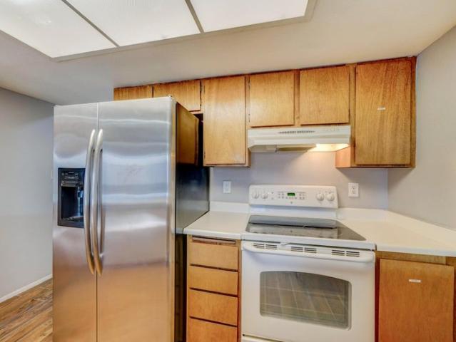 SUPERHOST HUGE POOL Home with 2x a Month Cleaning