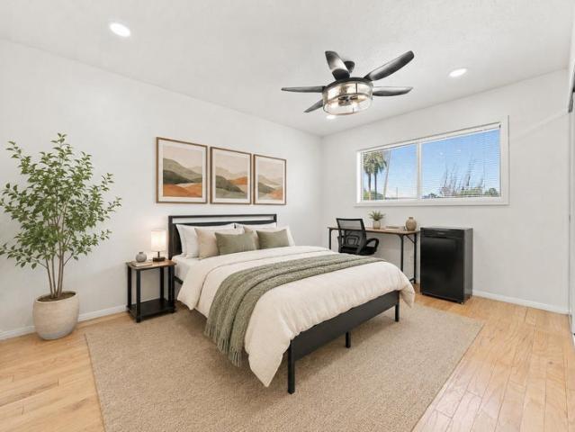 SUPERHOST Large POOL Home in Glendale With 10 Bath