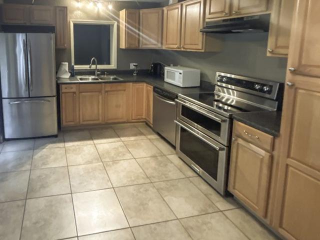 SUPERHOST* managed property. Top quality location