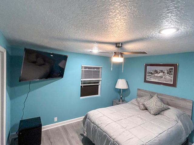 SUPERHOST Newly renovated home decorated with modern decor. New kitchen includes cookware, dishes, utensils pots and pans. This includes FREE washer and dryer. Welcome to your new home. Roku TV in every room, with the best wifi around