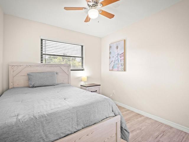 SUPERHOST STAY Renovated Home Minutes from Millenia, I Drive & MetroWest!