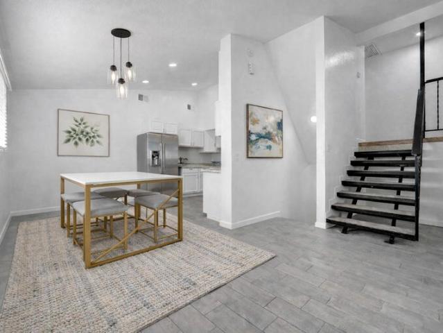 SUPERHOST Remodeled Phoenix Home Spacious With 4 B