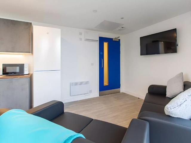 Superior Ensuite